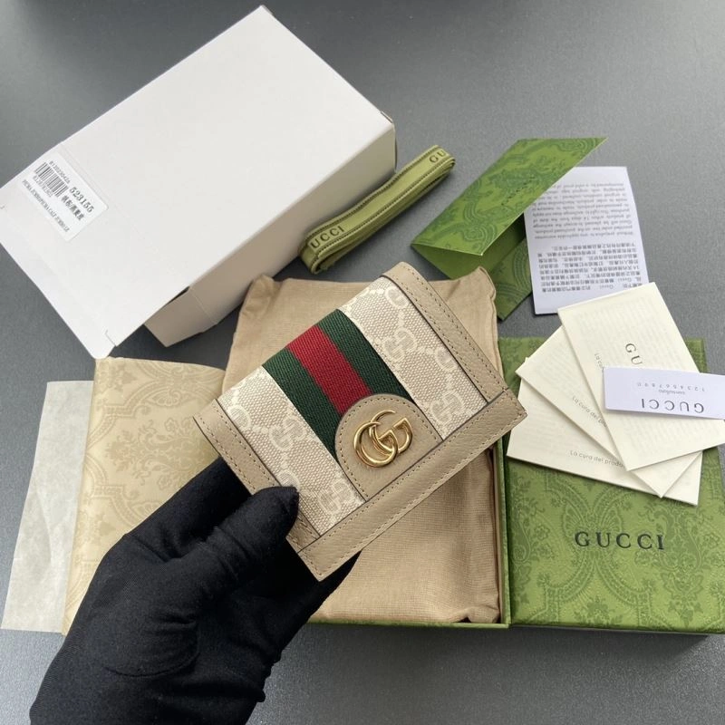 Indistinguishable Gucci Wallets Purse