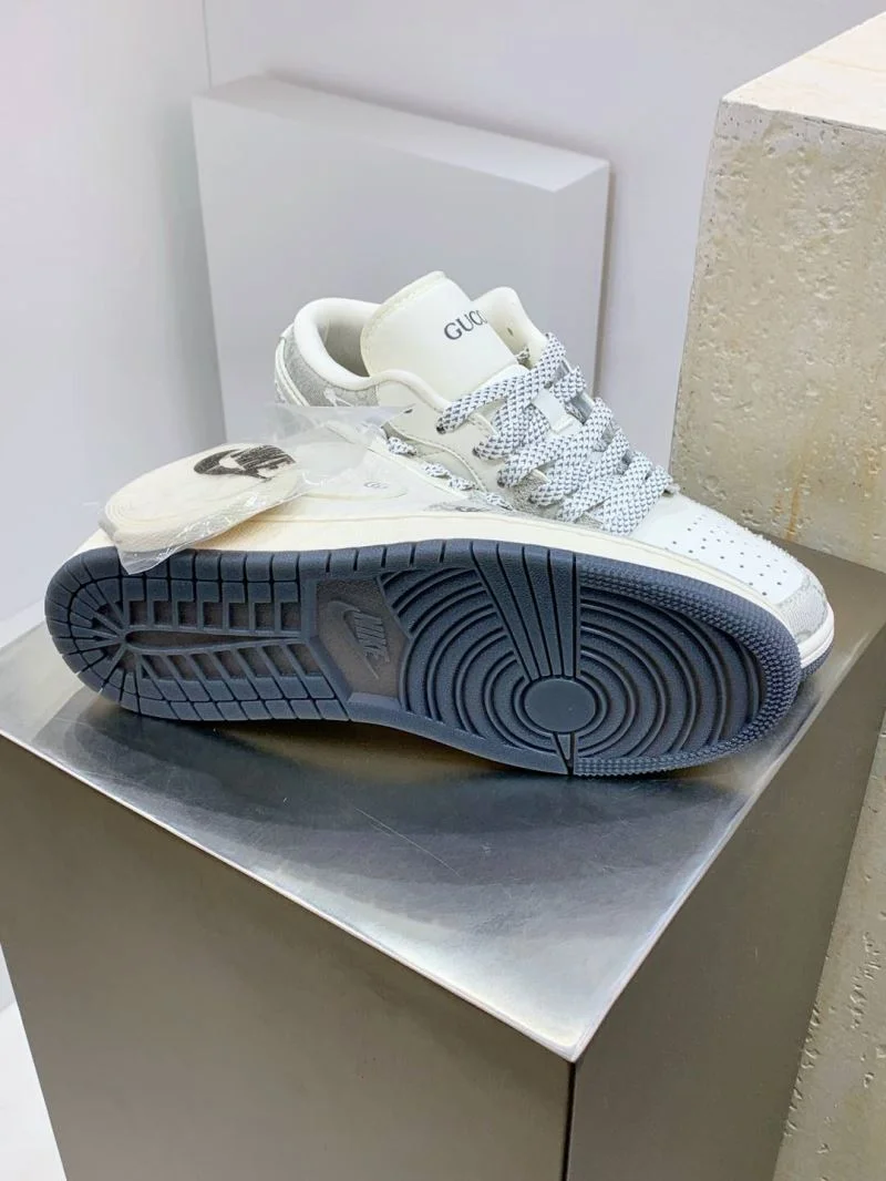 Top match Gucci x Nike Shoes
