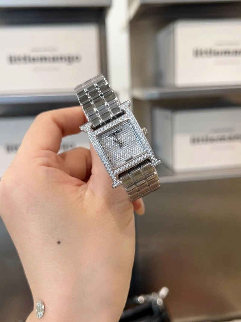 Brand-authenticated HERMES Watches