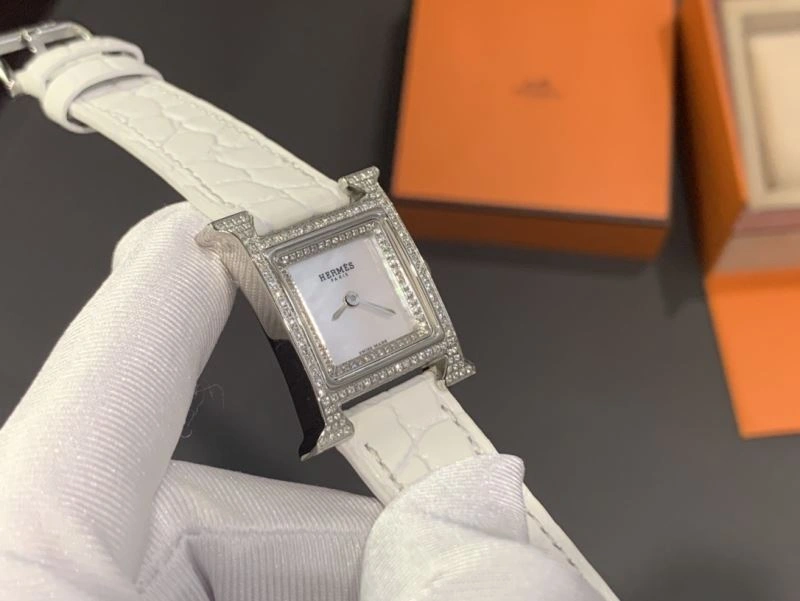 Budget-friendly HERMES Watches