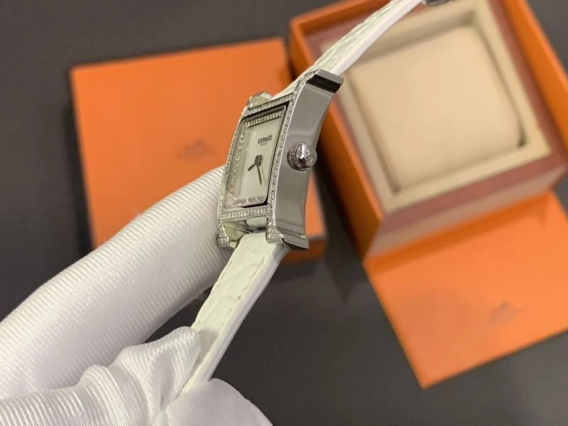 Budget-friendly HERMES Watches
