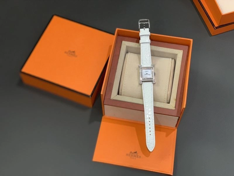 Budget-friendly HERMES Watches