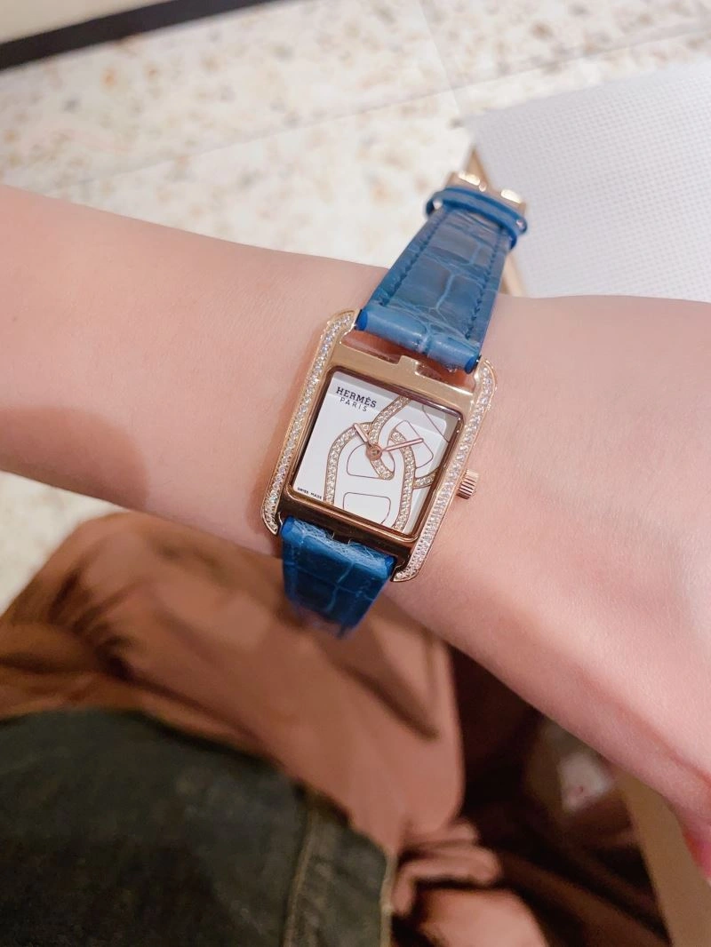 Brand-authenticated HERMES Watches