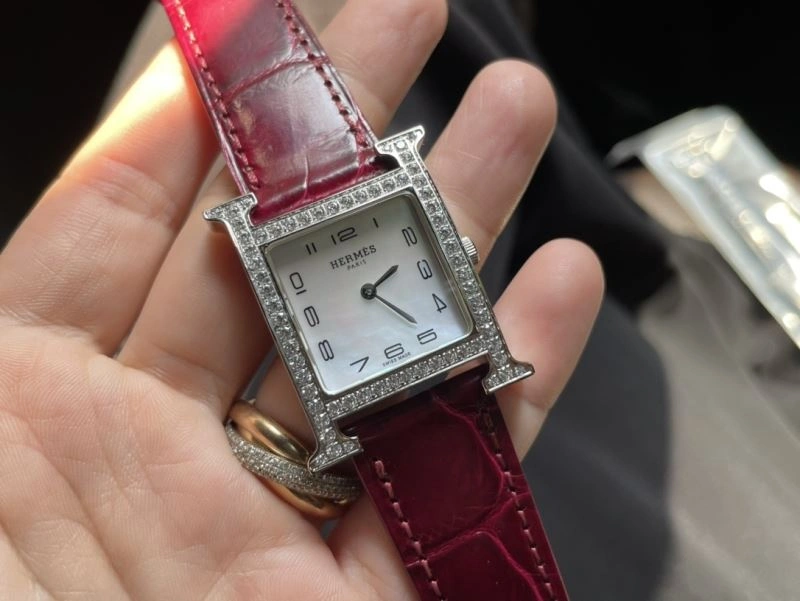 Top mirror HERMES Watches