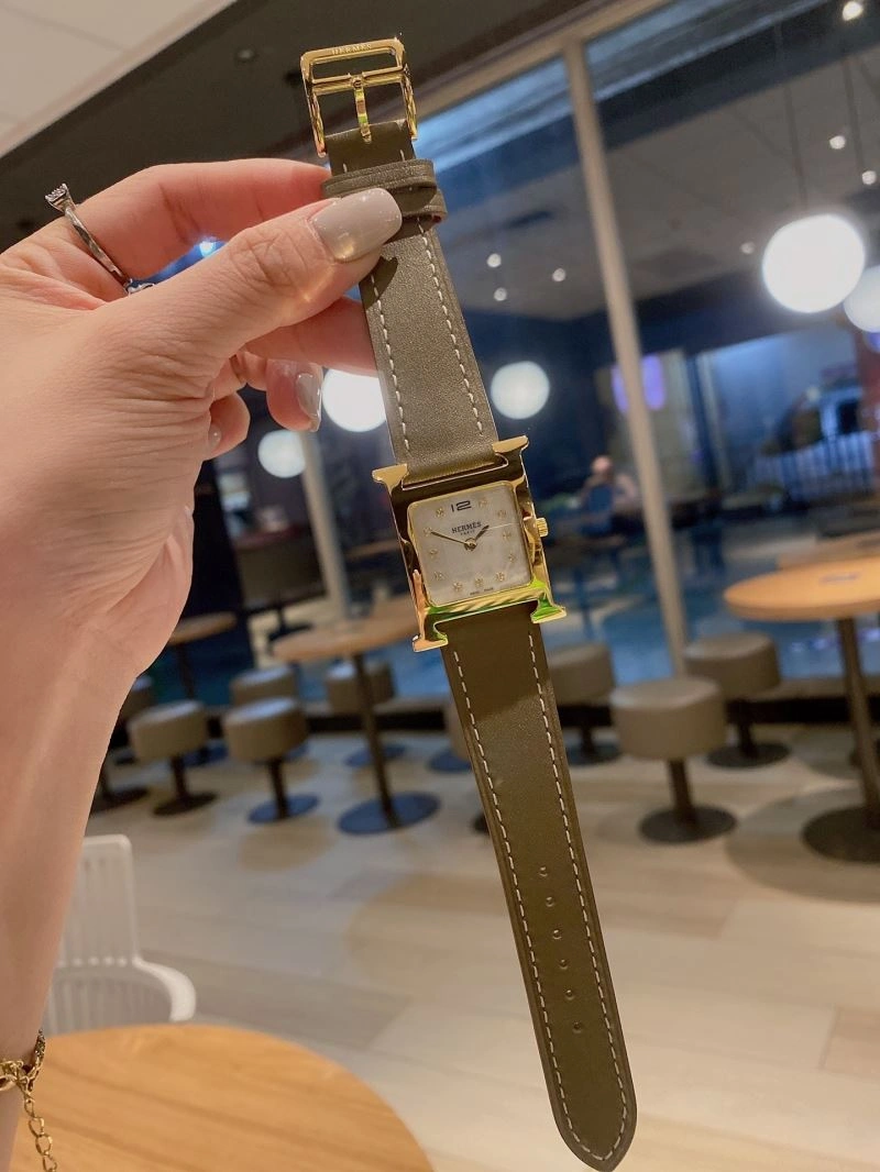 Low-cost HERMES Watches