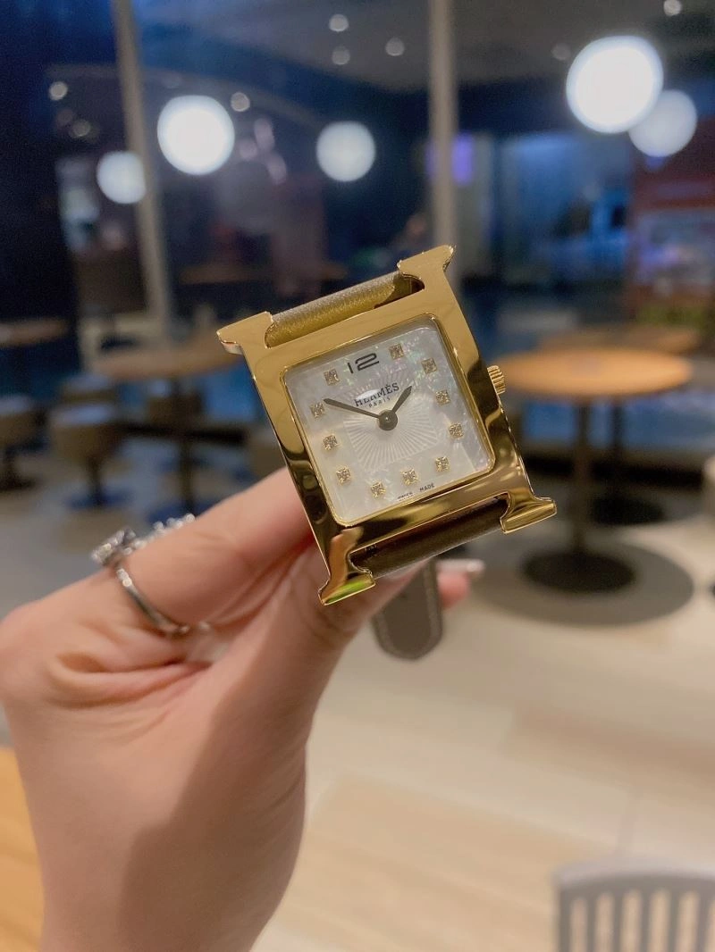 Low-cost HERMES Watches