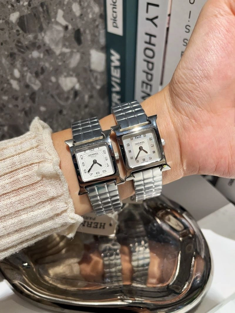 Brand-authenticated HERMES Watches