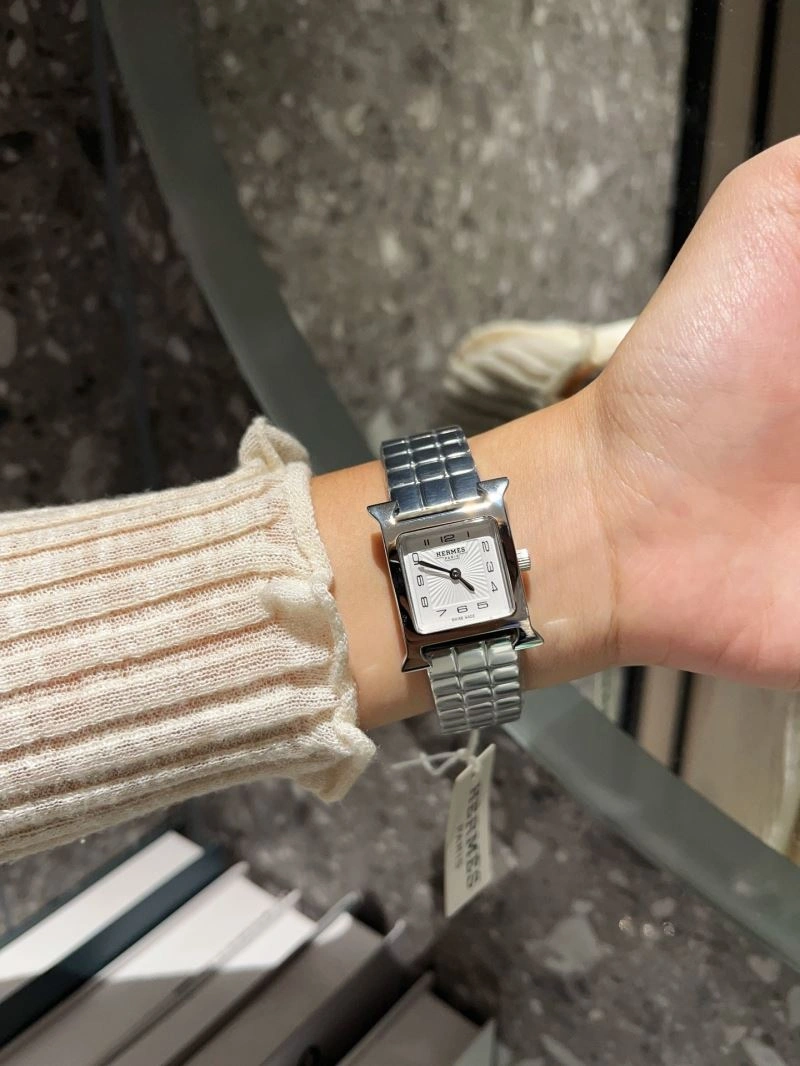 Brand-authenticated HERMES Watches