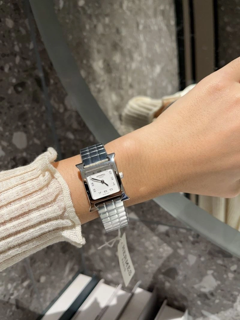 Brand-authenticated HERMES Watches