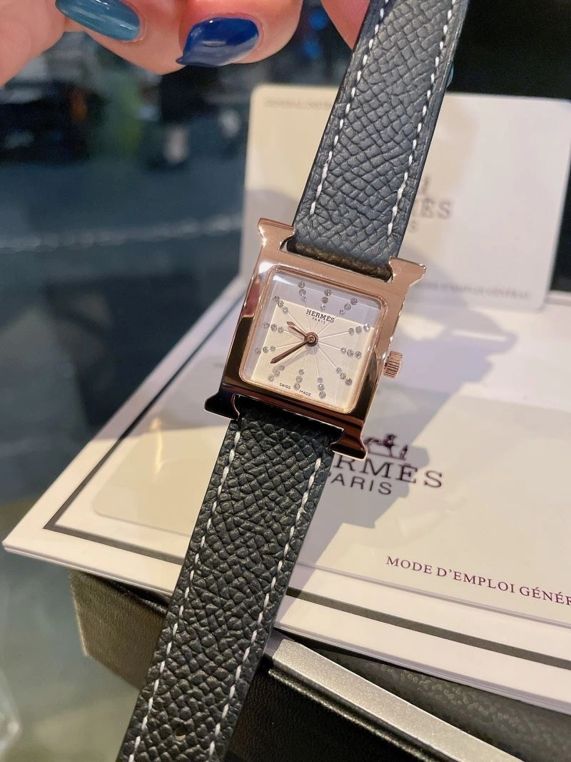 Top mirror HERMES Watches