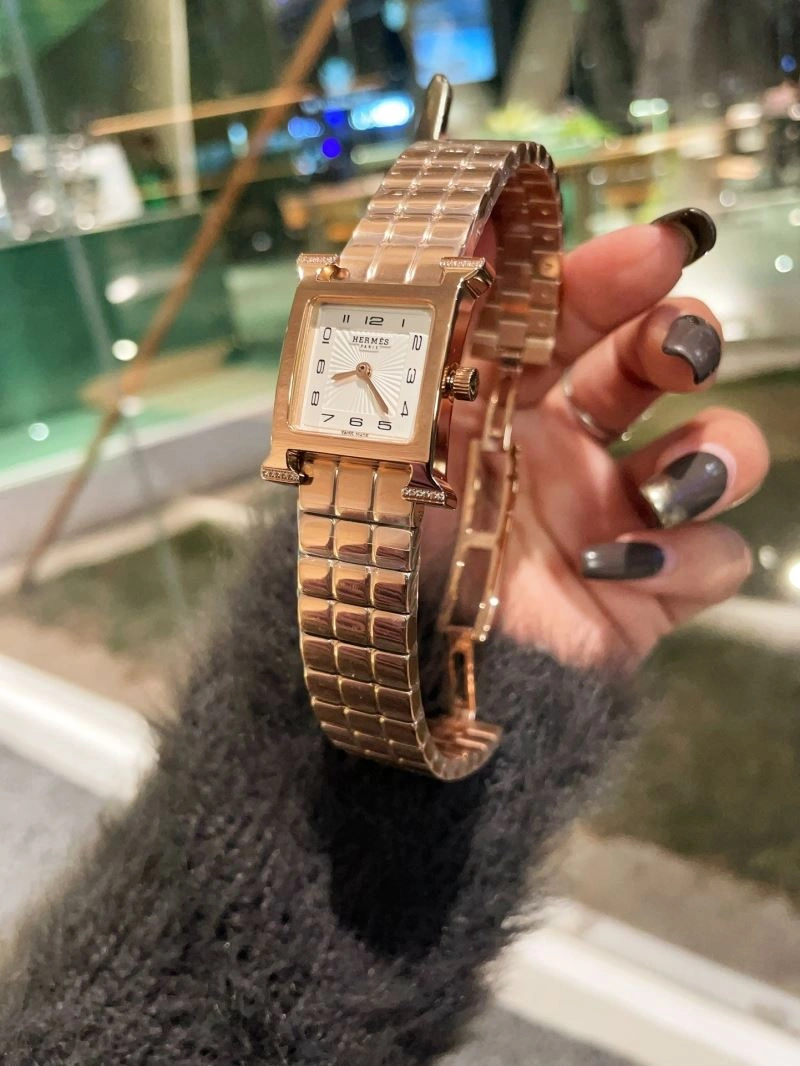 Brand-authenticated HERMES Watches