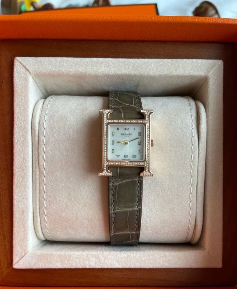 Budget-friendly HERMES Watches