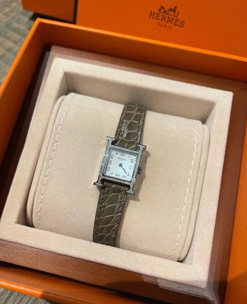 Budget-friendly HERMES Watches