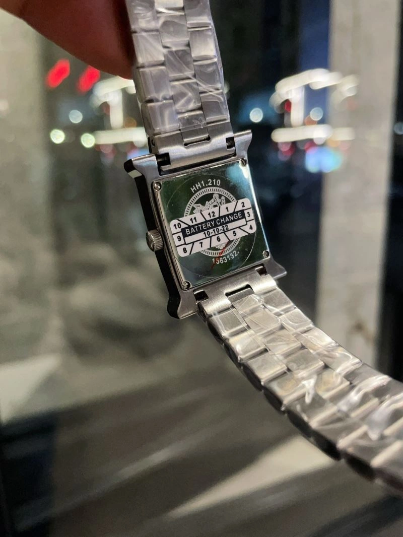 Indistinguishable HERMES Watches