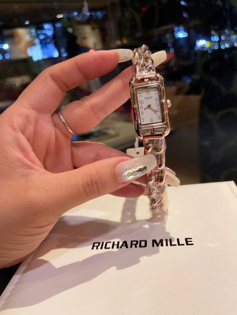 Low-cost HERMES Watches