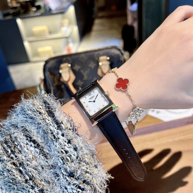 Discounted HERMES Watches