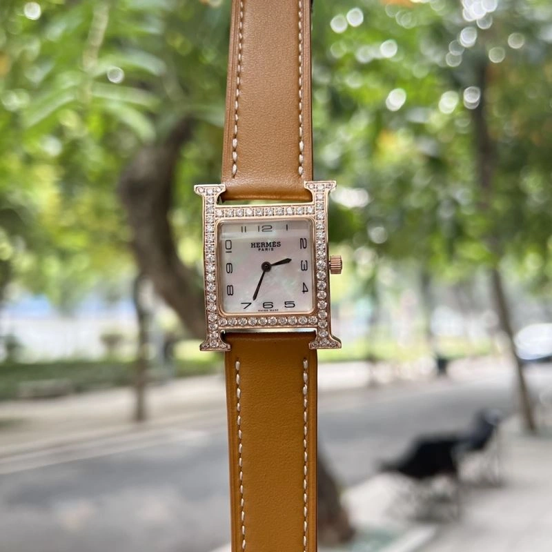 Budget-friendly HERMES Watches