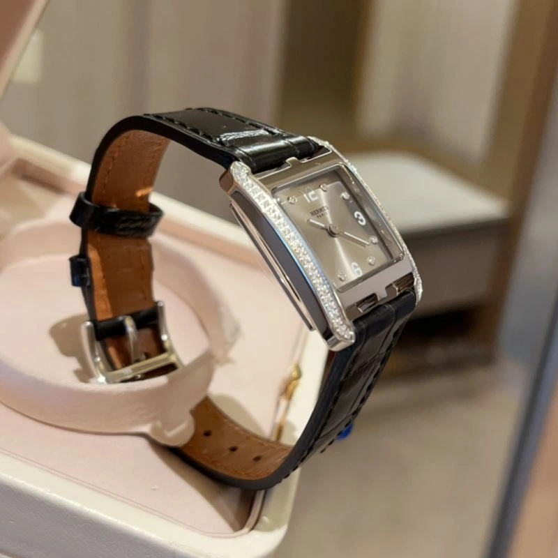 Reasonably priced HERMES Watches