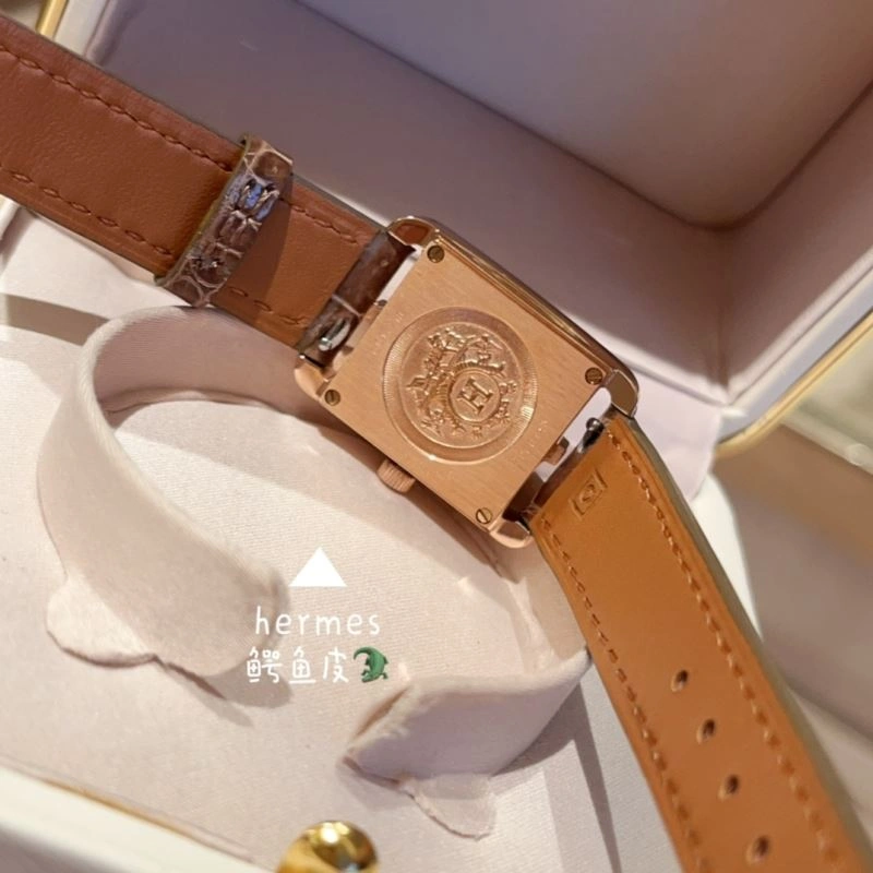 Indistinguishable HERMES Watches