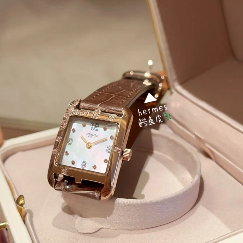 Indistinguishable HERMES Watches