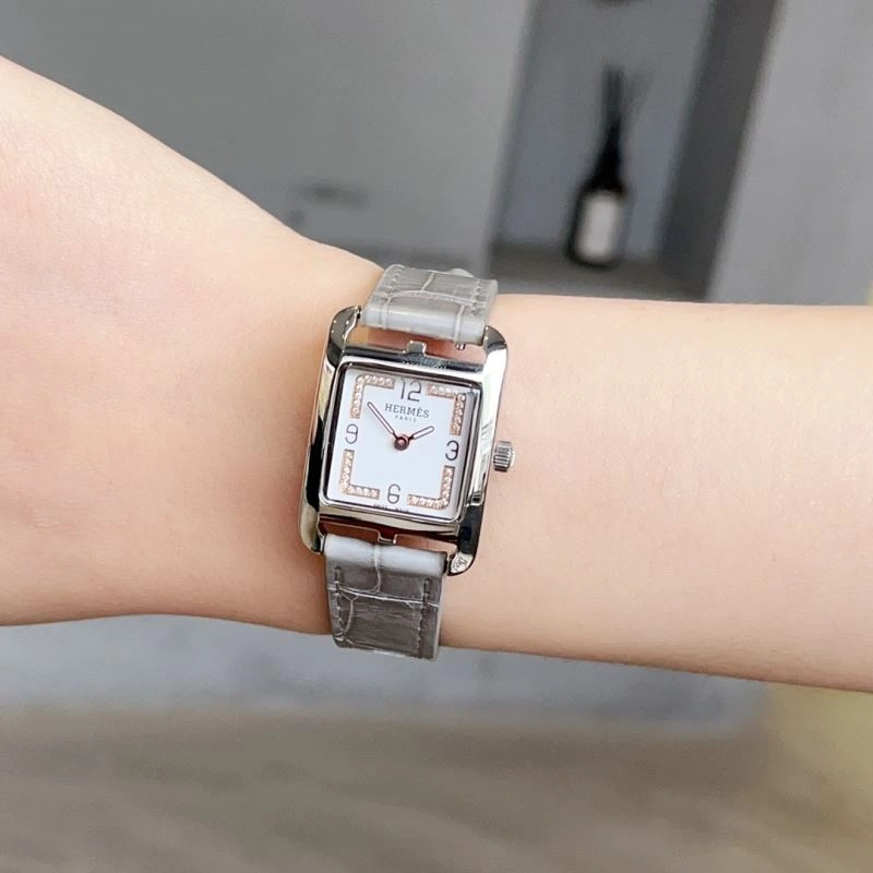 Bargain HERMES Watches