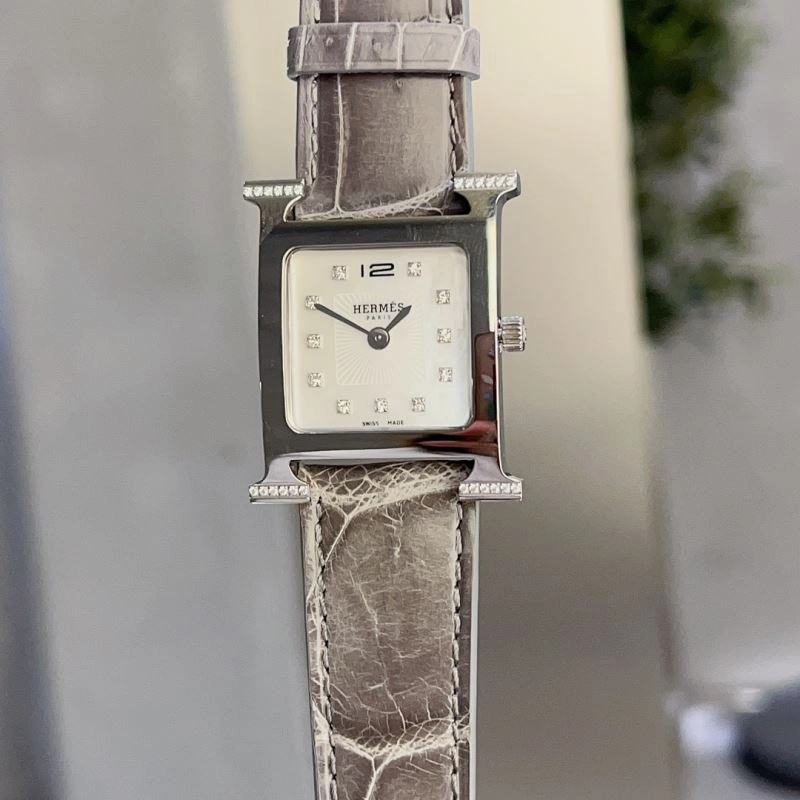 Indistinguishable HERMES Watches