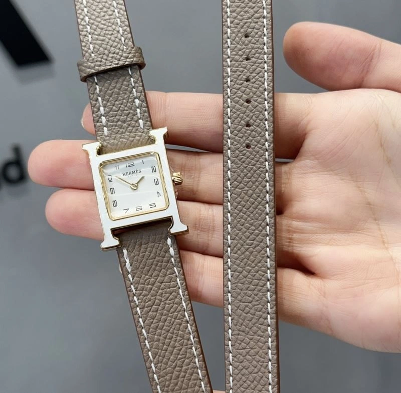 Top mirror HERMES Watches