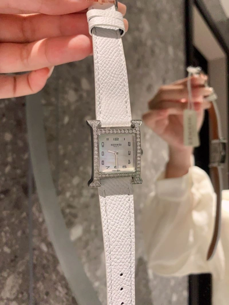 Bargain HERMES Watches