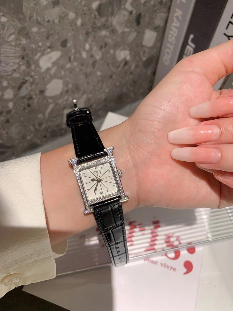 Cut-rate HERMES Watches