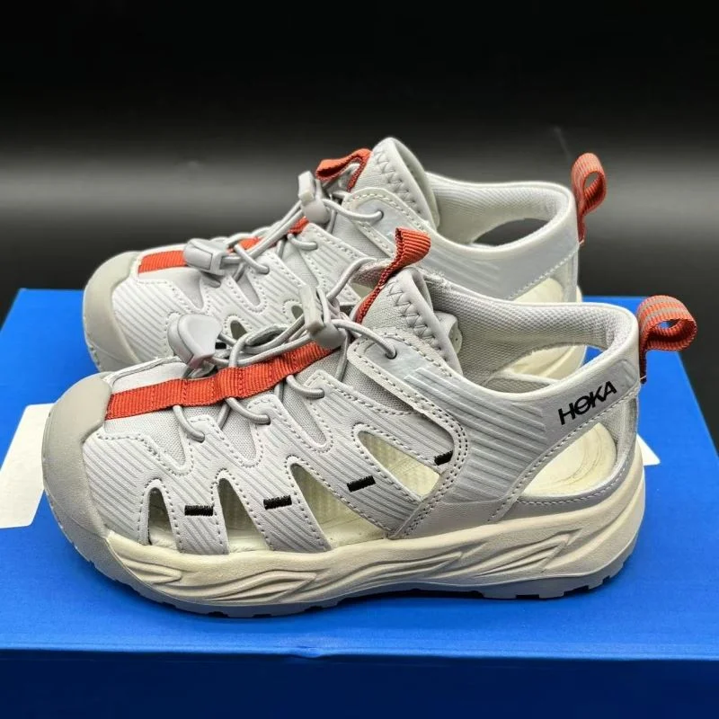 Accurate model HOKA SHOES