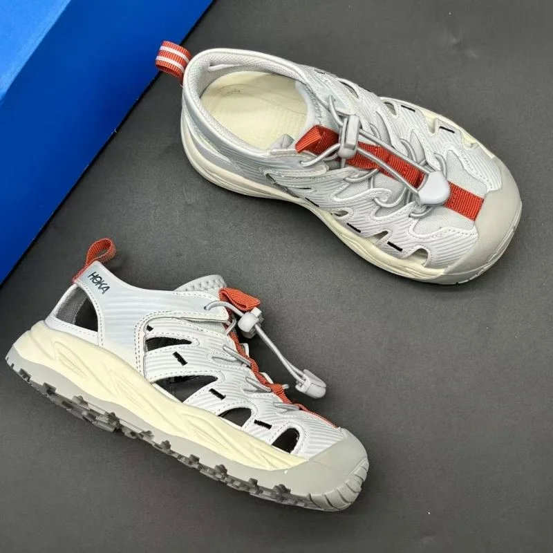 Accurate model HOKA SHOES