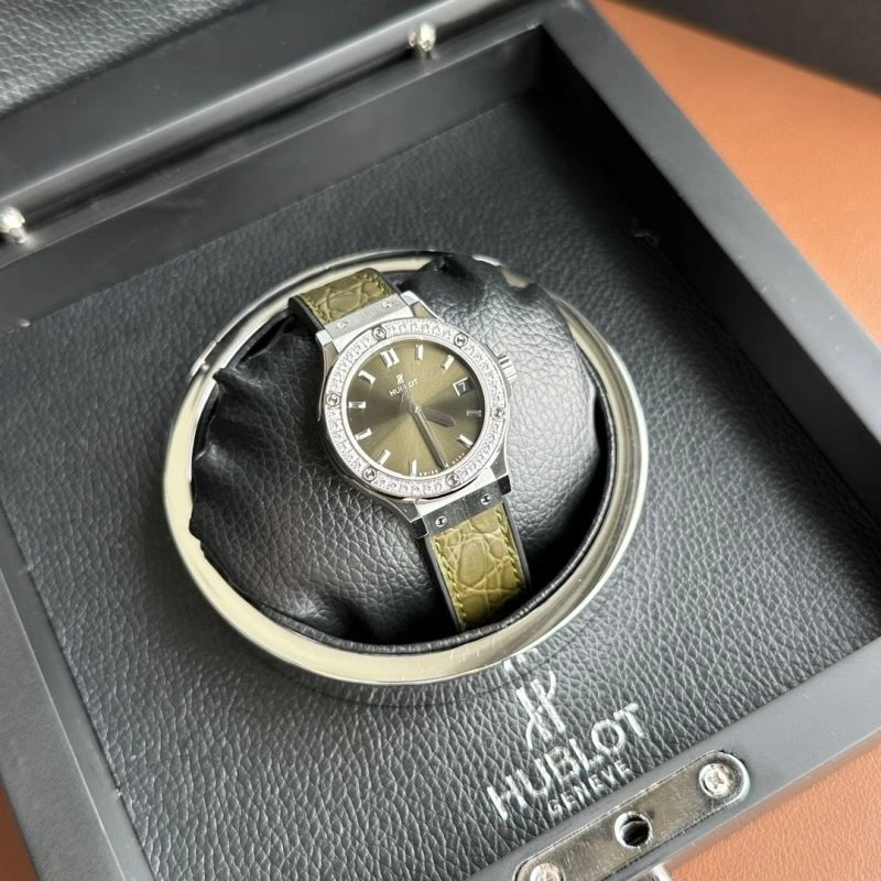 Top mirror HUBLOT Watches