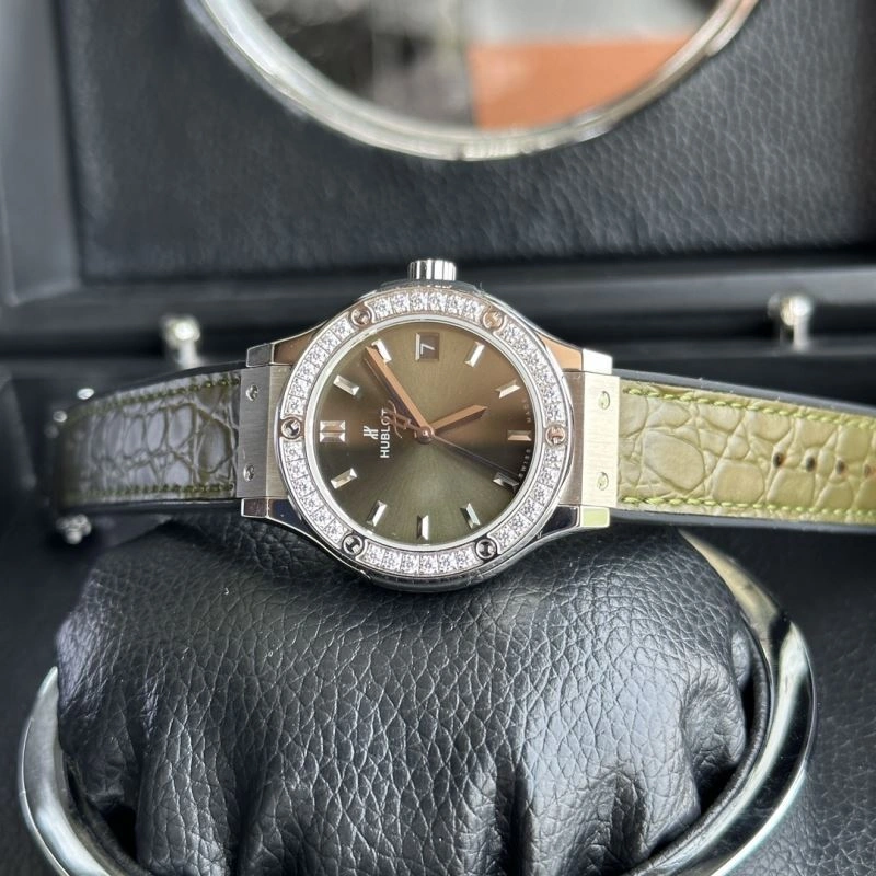 Top mirror HUBLOT Watches