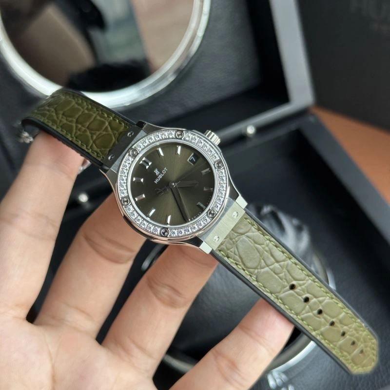 Top mirror HUBLOT Watches