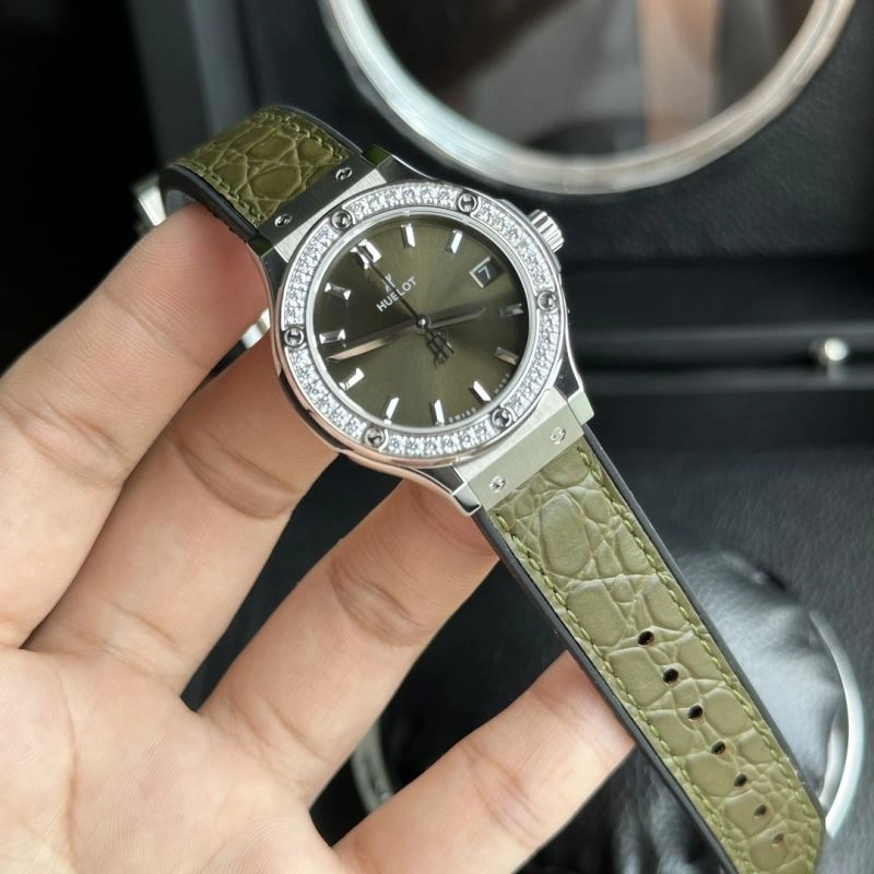 Top mirror HUBLOT Watches