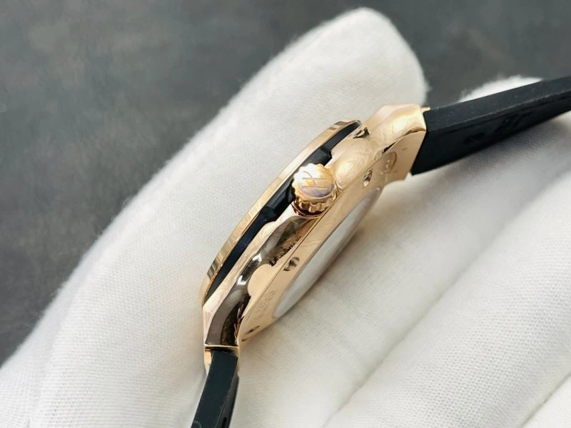 Indistinguishable HUBLOT Watches