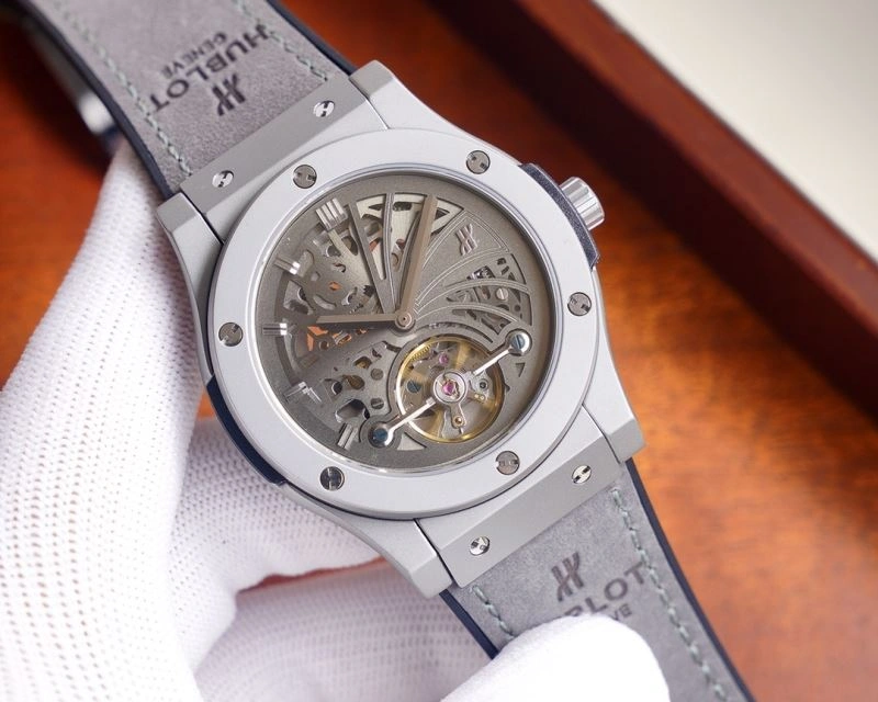 HUBLOT Watches