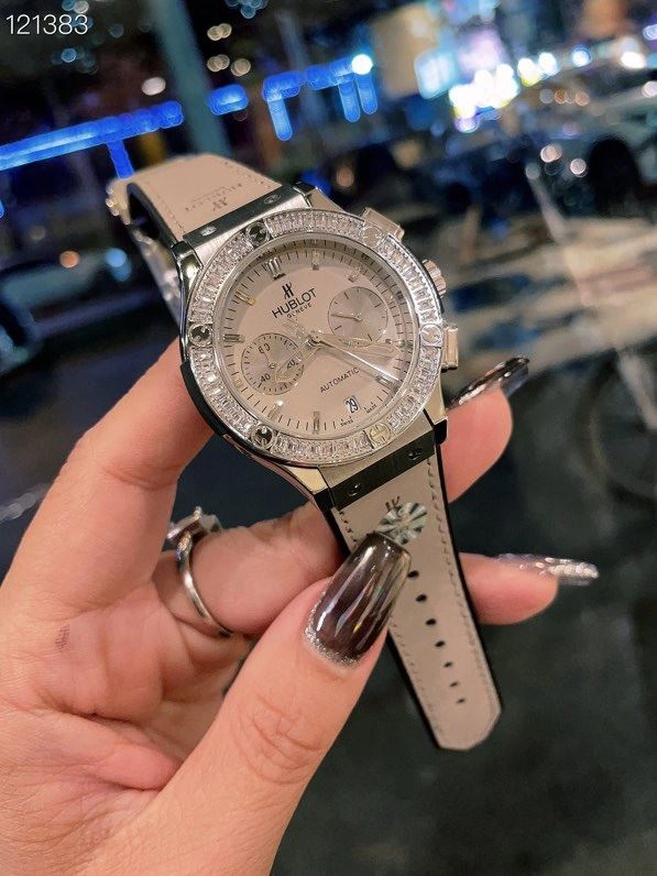 HUBLOT Watches