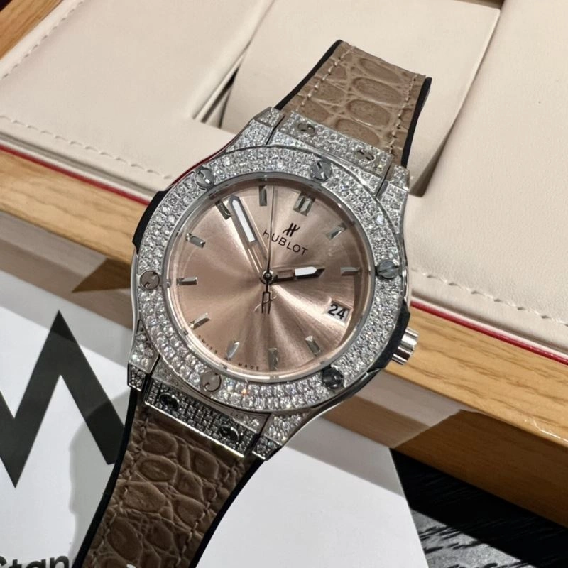Indistinguishable HUBLOT Watches