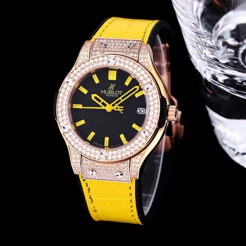 Top mirror HUBLOT Watches