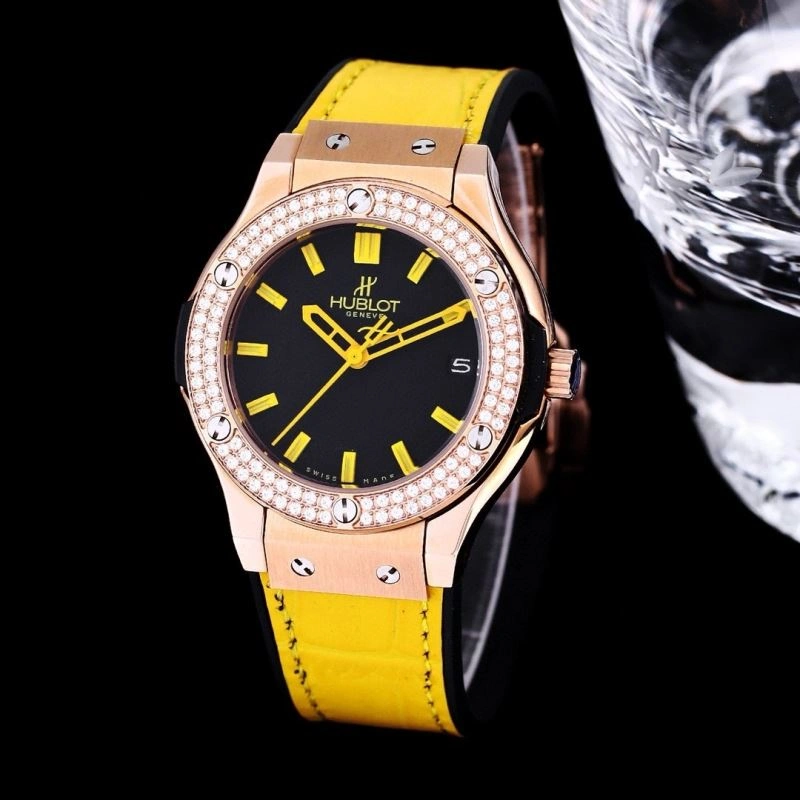 Top mirror HUBLOT Watches