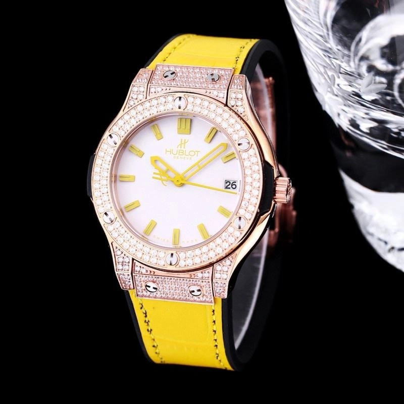 Top mirror HUBLOT Watches