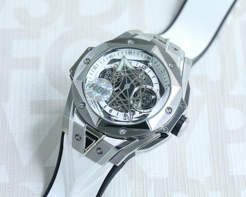 Top mirror HUBLOT Watches