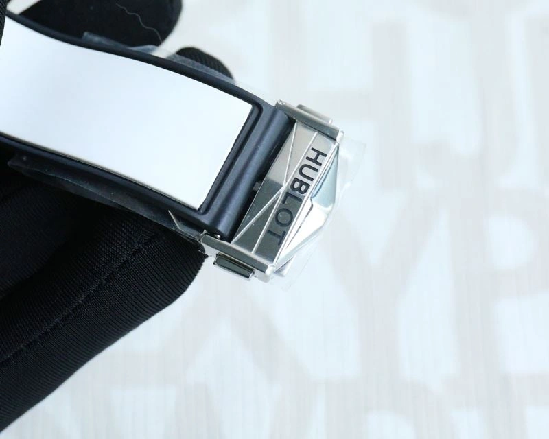 Top mirror HUBLOT Watches