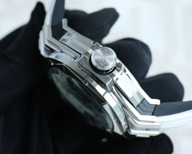 Top mirror HUBLOT Watches