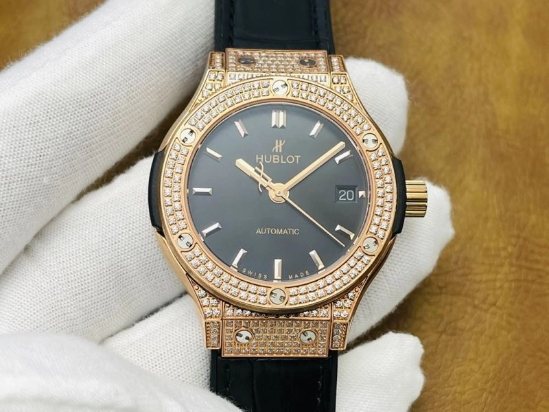 Low-cost HUBLOT Watches