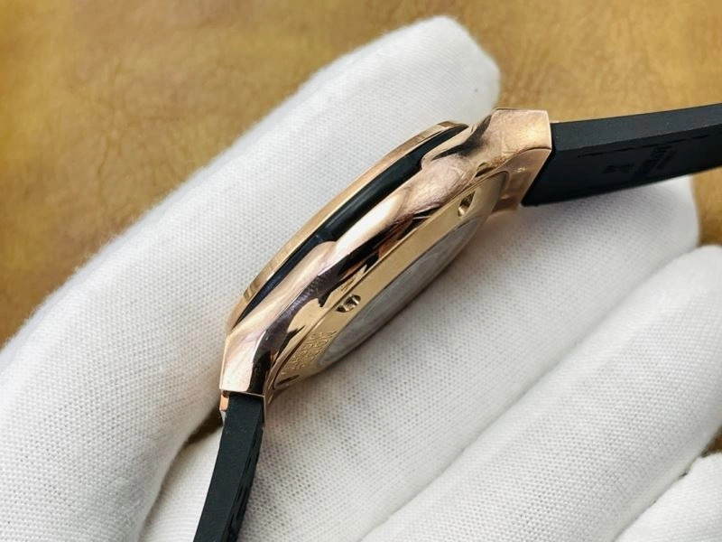 Low-cost HUBLOT Watches