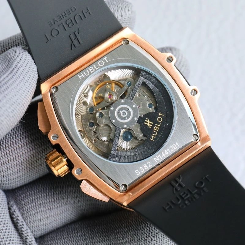 Top mirror HUBLOT Watches