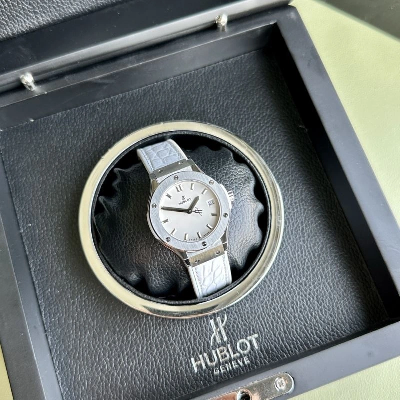 Accurate model HUBLOT Watches
