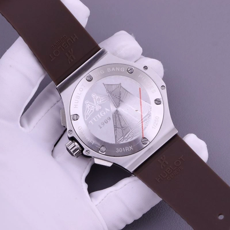 Top mirror HUBLOT Watches